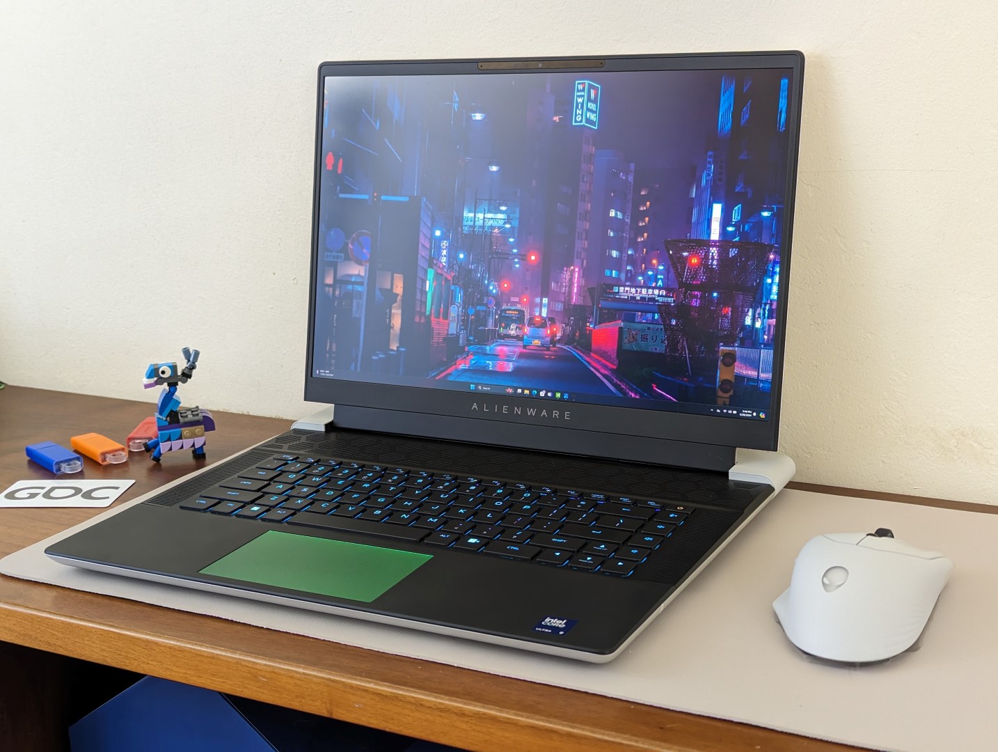 Alienware x16 R2 dizüstü bilgisayar incelemesi: X16 R1'den yana doğru ...