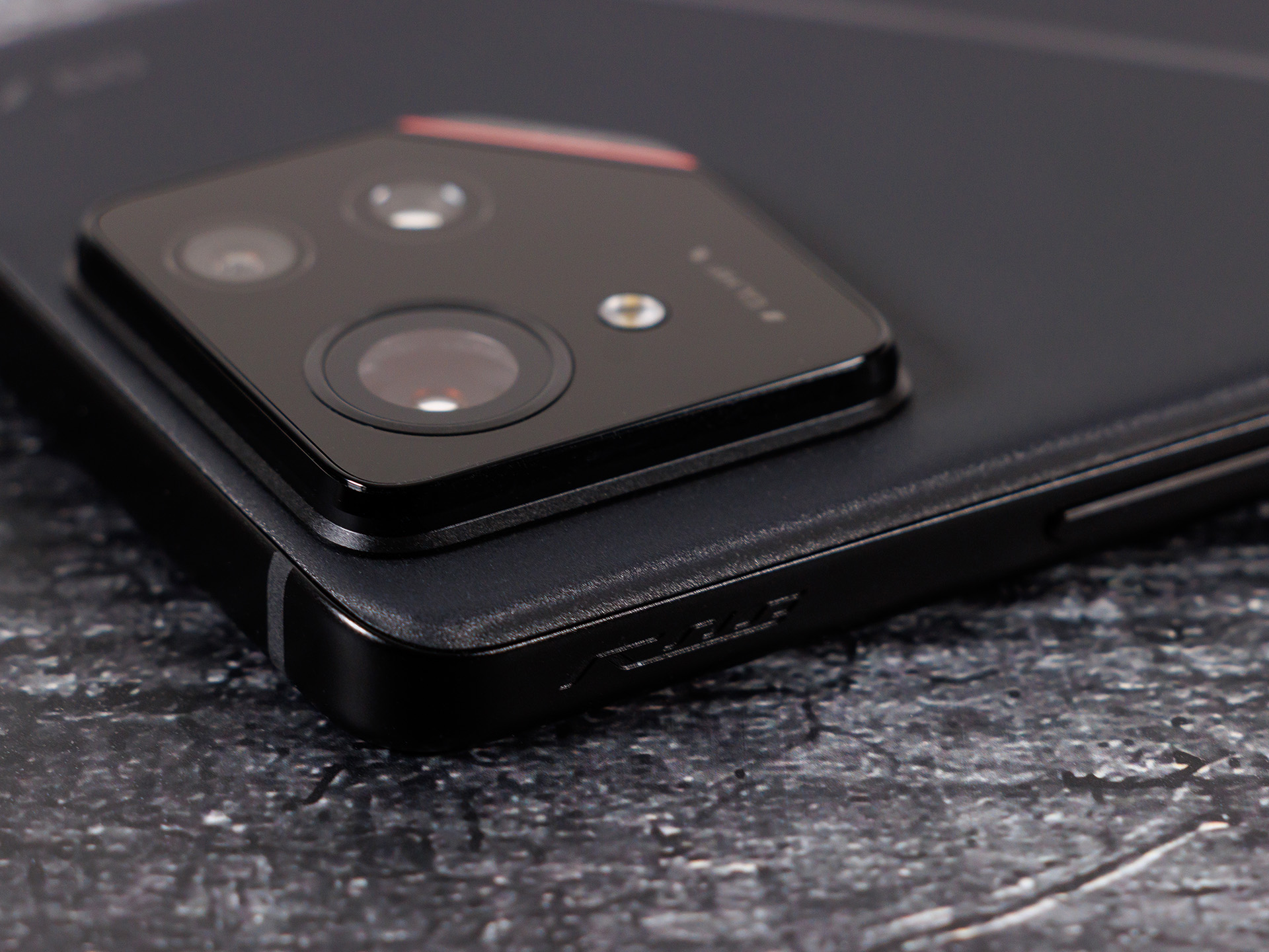 Asus ROG Phone 9 Pro incelemesi - Bu akıllı telefon her oyuncu için ilk ...