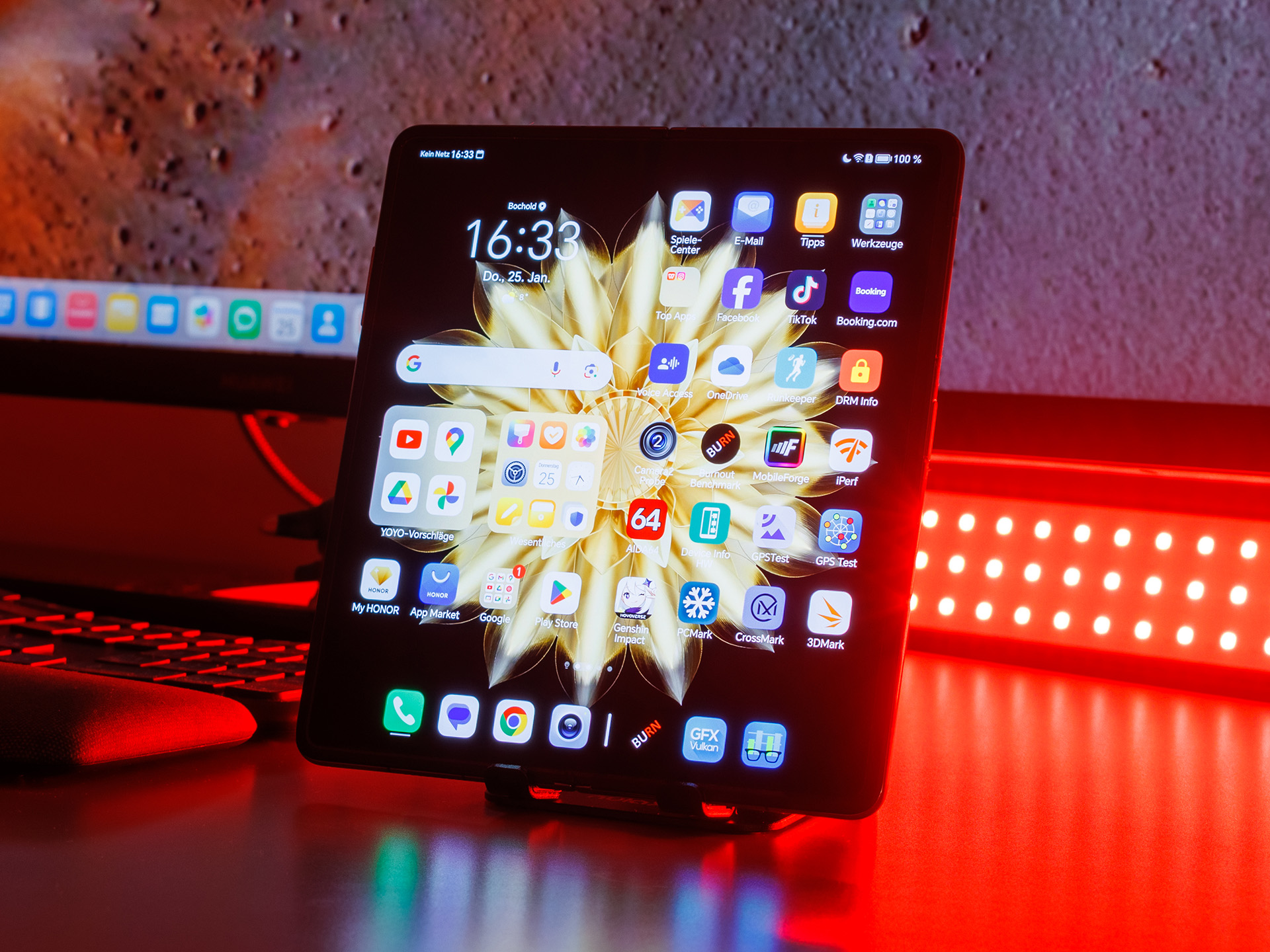 Honor Magic V2 incelemesi - Tonlarca güce sahip süper ince katlanabilir ...