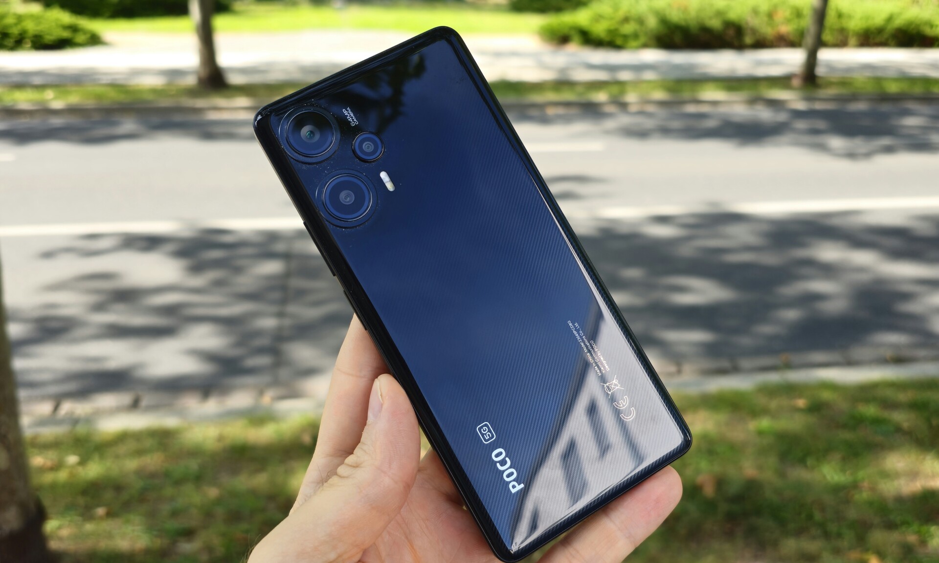 Poco F5 akıllı telefon incelemesi - Hafif Xiaomi telefonu ...