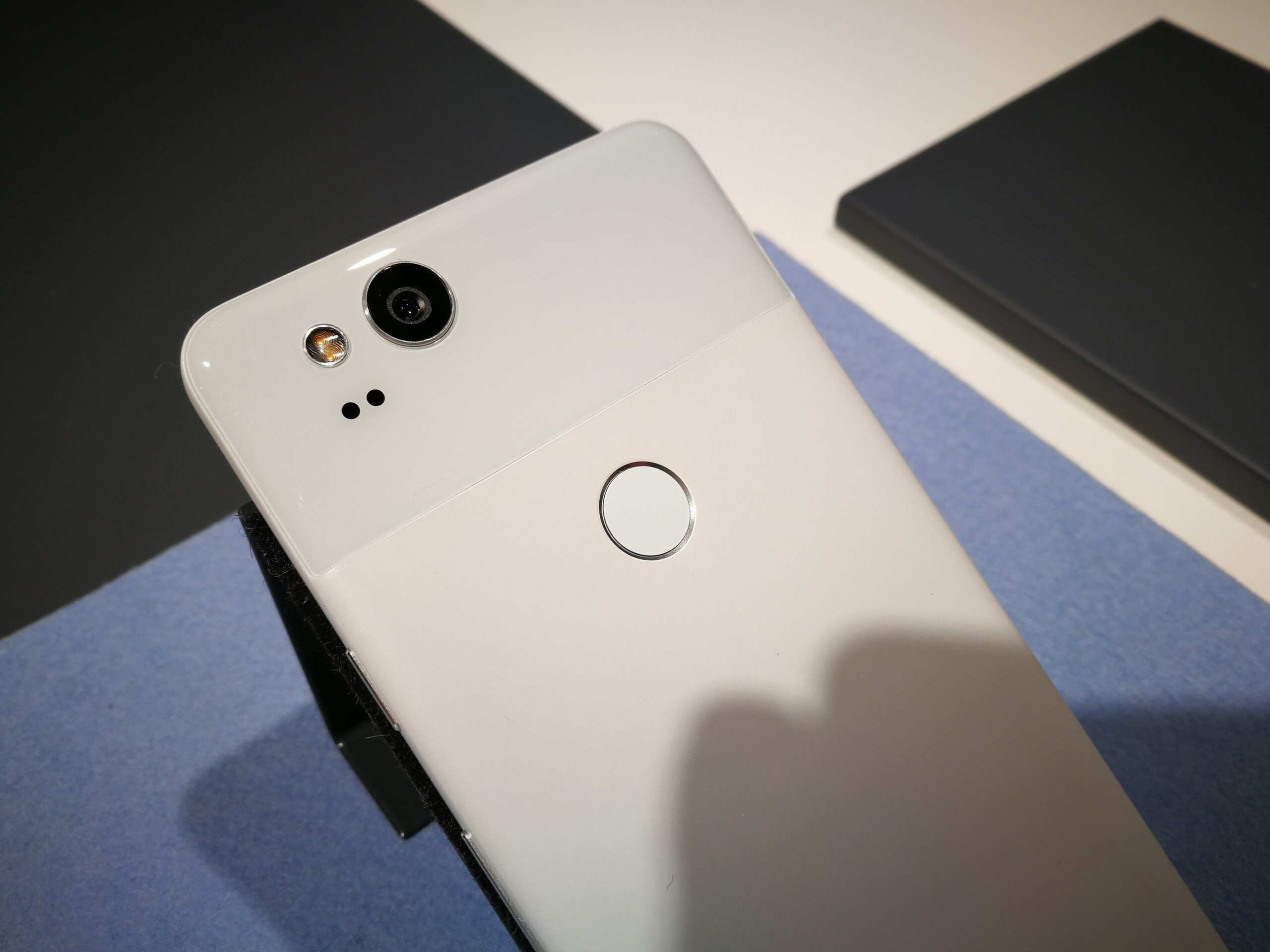 Kısa inceleme: Google Pixel 2 - Notebookcheck-tr.com